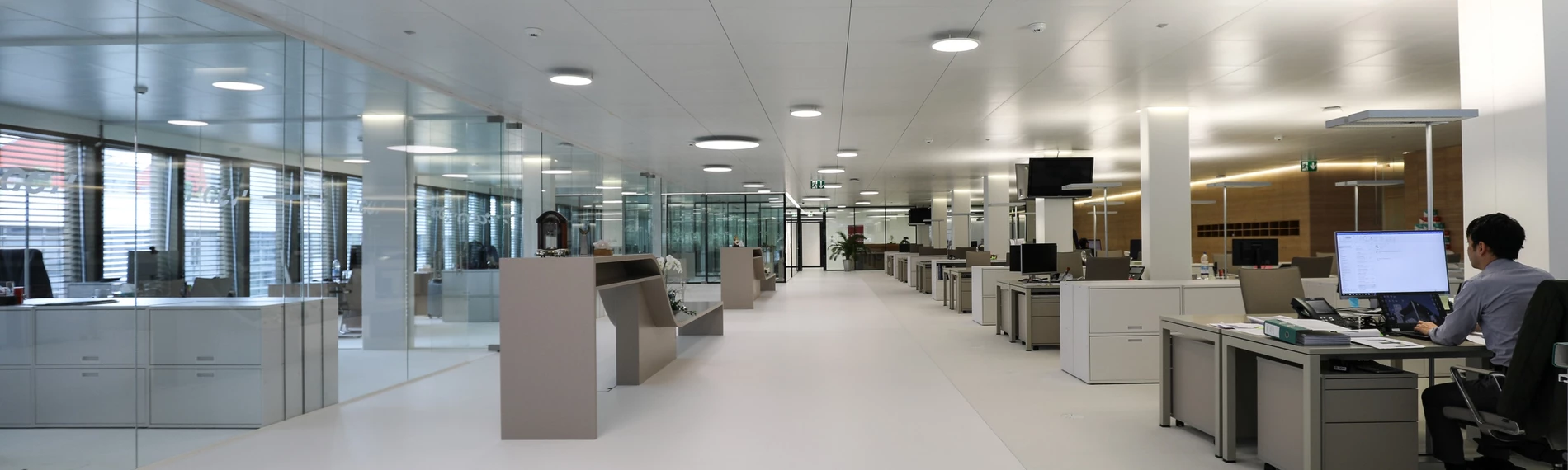 Ein gesundes Lächeln trägt wesentlich zu Ihrer Lebensqualität bei ...